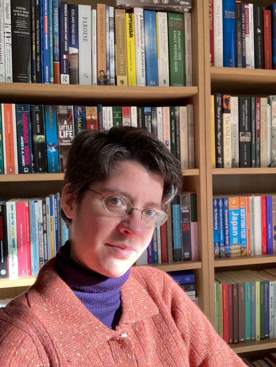 Q&A With Zohar Jacobs – The Astounding Analog Companion